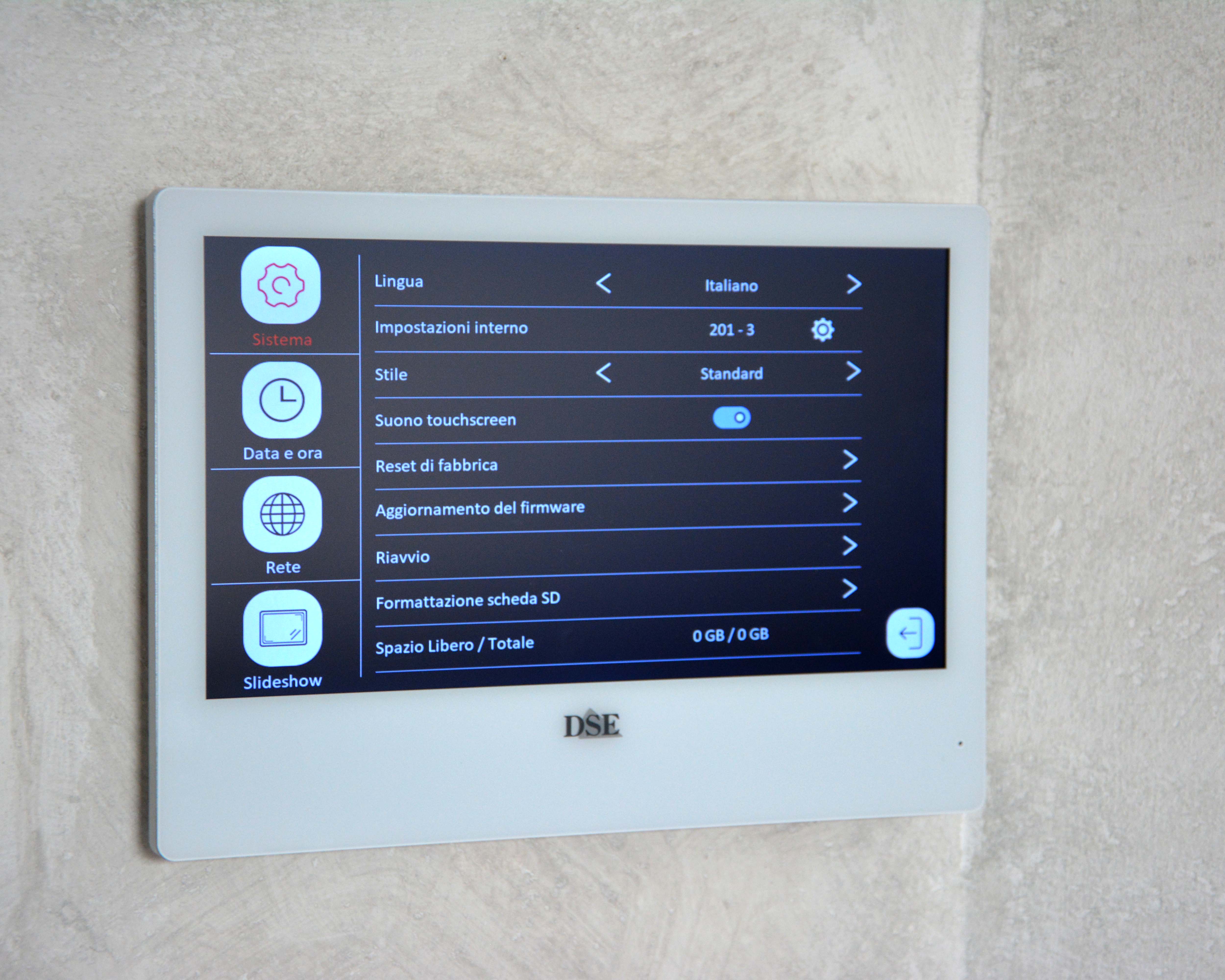 Videocitofoni IP 2 fili wifi con apriporta per ville 1,2,3,4 interni ...