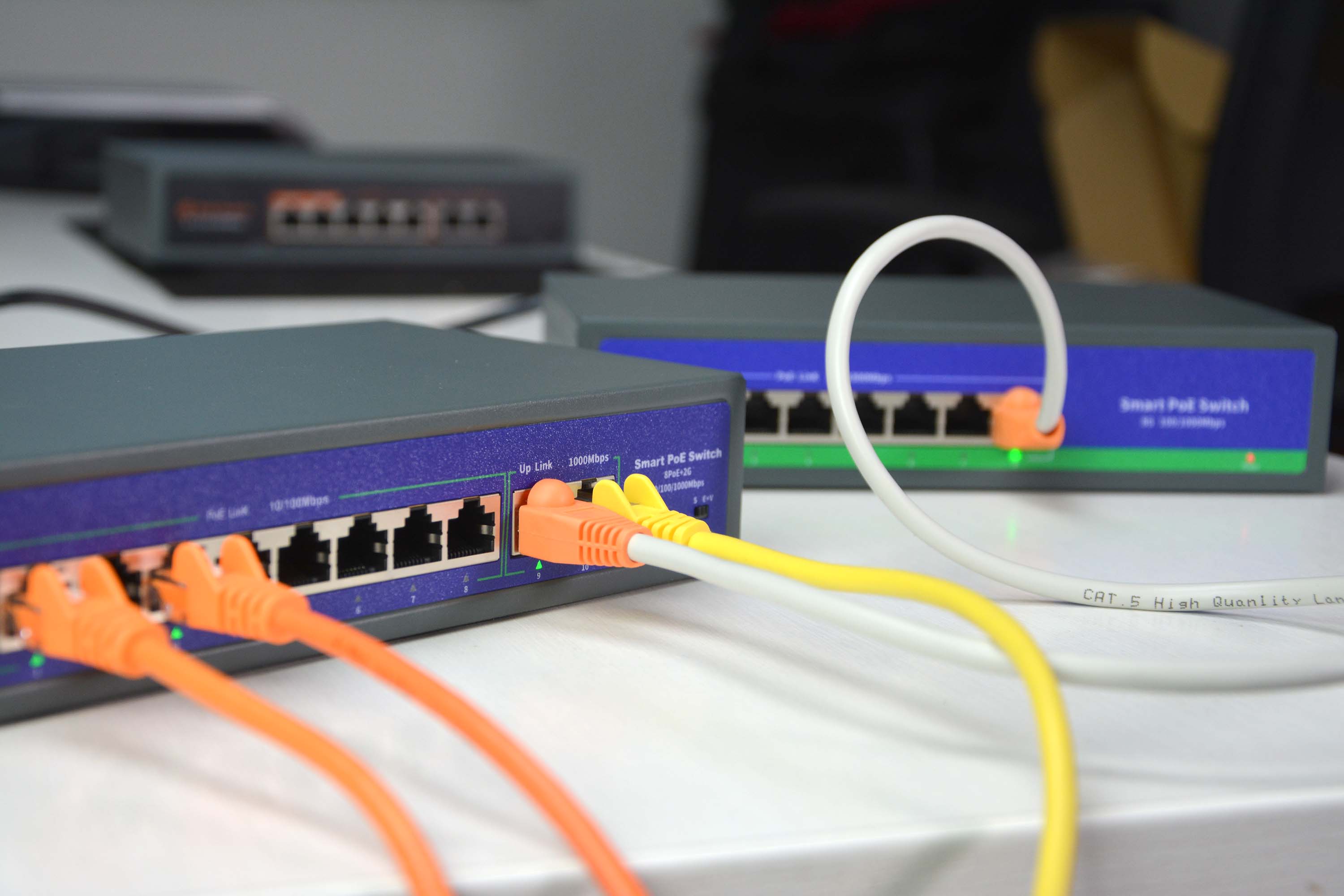 Switch POE per telecamere IP | DSE TVCC videosorveglianza Torino